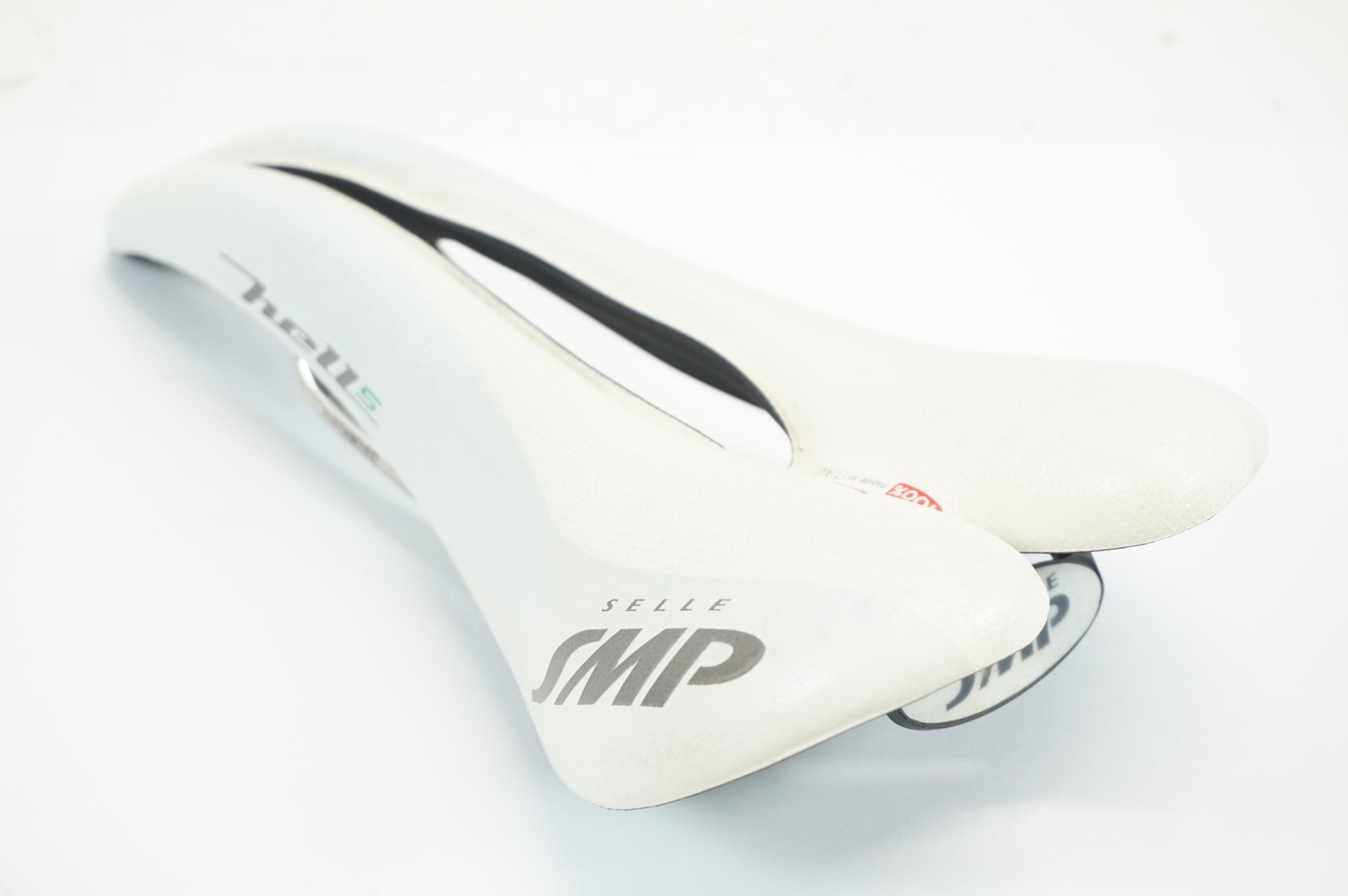 SELLE SMP 「セラエスエムピー」 NELLS サドル / 宇都宮店